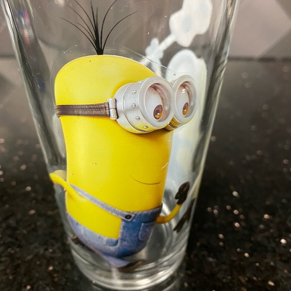 Other | Zak Designs Minions Drinking Glass Despicable Me 215 Universal ...